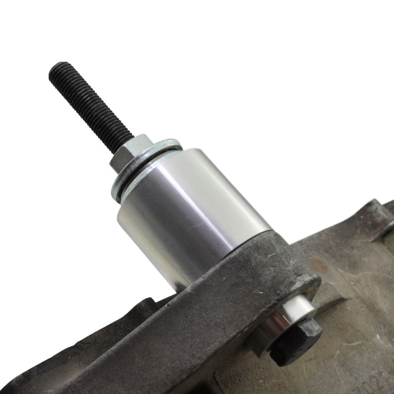 Easyboost puller and assembly for shock absorber silentbloc for MBK ...